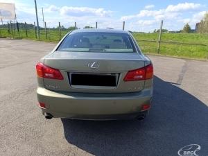 Lexus LS 250 2009 Viļņa, ar dzinēja tilpumu 2.50 L un nobraukumu 223 tūkst. km par 4000 €, foto 5 vietnē AUTOMOTO.COM.LV