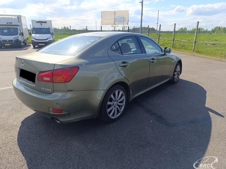 Lexus LS 250 2009 Viļņa, ar dzinēja tilpumu 2.50 L un nobraukumu 223 tūkst. km par 4000 €, foto 6 vietnē AUTOMOTO.COM.LV