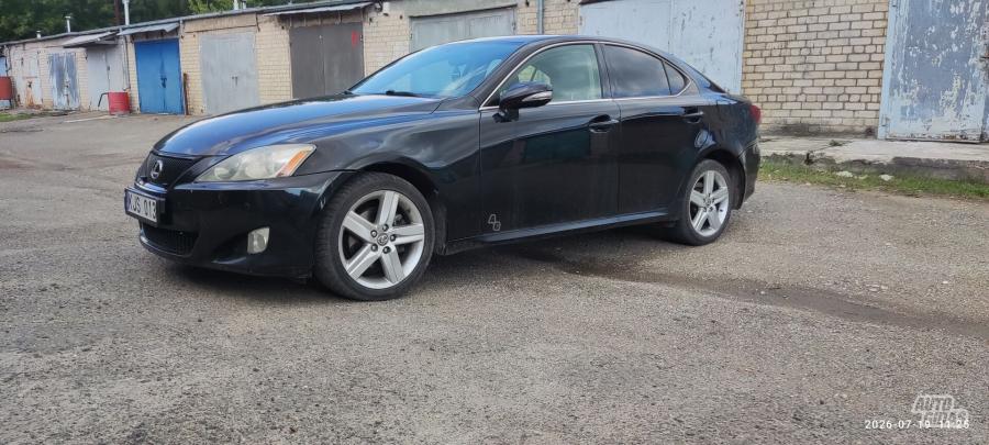 Lexus LS 250 2009 in Siauliai, with an engine capacity of 2.50 L and mileage of 340 thousand km for 1550 €, photo 1 on AUTOMOTO.COM.LV