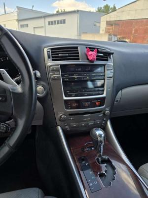 Balts Lexus LS 250 2006 Šauļi, ar dzinēja tilpumu 2.50 L un nobraukumu 238 tūkst. km par 5000 €, foto 16 vietnē AUTOMOTO.COM.LV