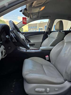 Balts Lexus LS 250 2006 Šauļi, ar dzinēja tilpumu 2.50 L un nobraukumu 238 tūkst. km par 5000 €, foto 20 vietnē AUTOMOTO.COM.LV