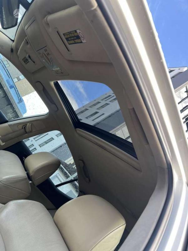Balts Lexus LS 250 2006 Viļņa, ar dzinēja tilpumu 2.50 L un nobraukumu 219 tūkst. km par 3500 €, foto 9 vietnē AUTOMOTO.COM.LV