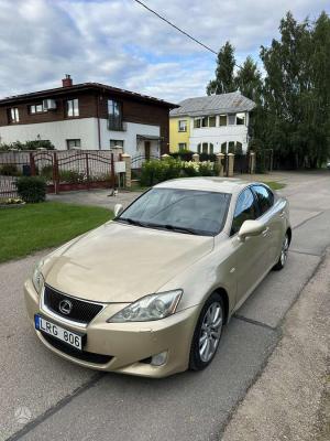 Dzeltens Lexus LS 250 2007 Viļņa, ar dzinēja tilpumu 2.50 L un nobraukumu 273 tūkst. km par 3450 €, foto 9 vietnē AUTOMOTO.COM.LV
