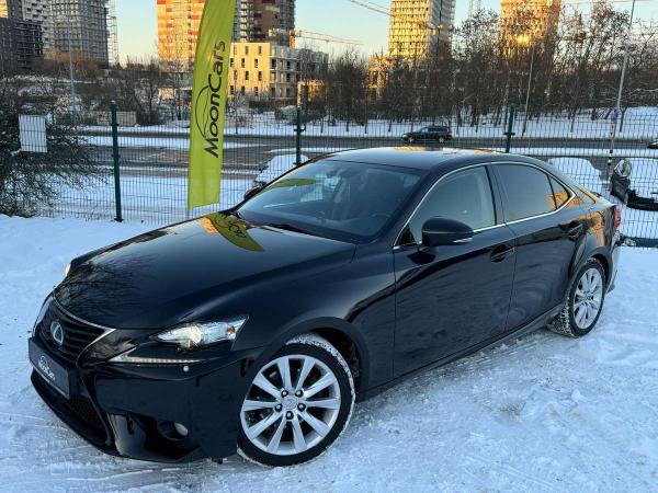 Black Lexus LS 300h 2013 in Vilnius, with an engine capacity of 2.49 L and mileage of 305 thousand km for 12000 €, photo 1 on AUTOMOTO.COM.LV