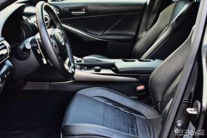 Черный Лексус LS 300h 2013 в Кретинга, объемом двигателя 2.50 л и пробегом 203 тыс. км за 12500 €, фото 13 на AUTOMOTO.COM.LV