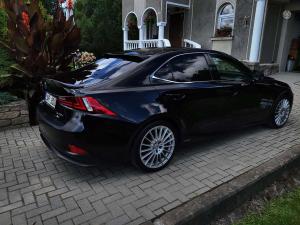 Melns Lexus LS 300h 2013 Klaipėda, ar dzinēja tilpumu 2.49 L un nobraukumu 305 tūkst. km par 11500 €, foto 3 vietnē AUTOMOTO.COM.LV