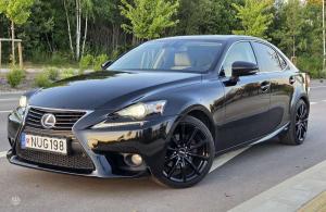 Black Lexus LS 300h 2014 in Vilnius, with an engine capacity of 2.49 L and mileage of 297 thousand km for 13700 €, photo 8 on AUTOMOTO.COM.LV