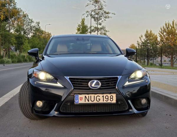 Черный Лексус LS 300h 2014 в Вильнюс, объемом двигателя 2.49 л и пробегом 297 тыс. км за 13700 €, фото 8 на AUTOMOTO.COM.LV