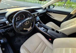 Black Lexus LS 300h 2014 in Vilnius, with an engine capacity of 2.49 L and mileage of 297 thousand km for 13700 €, photo 12 on AUTOMOTO.COM.LV