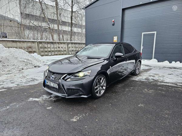 Melns Lexus LS 300h 2015 Kauņa, ar dzinēja tilpumu 2.49 L un nobraukumu 243 tūkst. km par 6900 €, foto 3 vietnē AUTOMOTO.COM.LV