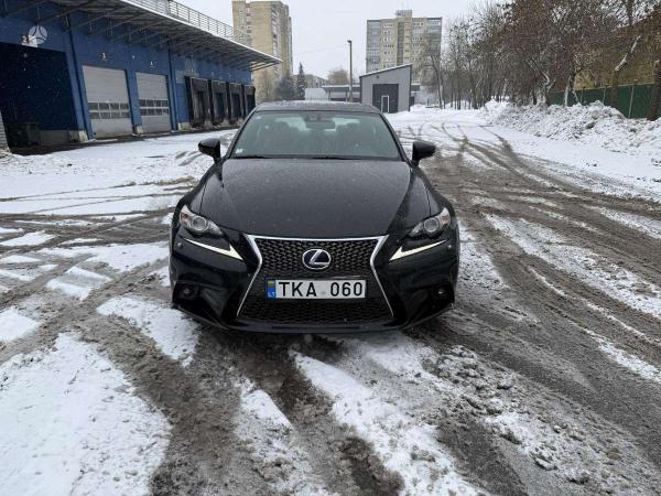 Black Lexus LS 300h 2015 in Kaunas, with an engine capacity of 2.49 L and mileage of 182 thousand km for 17200 €, photo 2 on AUTOMOTO.COM.LV
