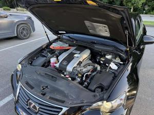 Black Lexus LS 300h 2015 in Klaipeda, with an engine capacity of 2.49 L and mileage of 214 thousand km for 14900 €, photo 12 on AUTOMOTO.COM.LV