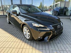 Black Lexus LS 300h 2015 in Kaunas, with an engine capacity of 2.49 L and mileage of 319 thousand km for 12300 €, photo 3 on AUTOMOTO.COM.LV