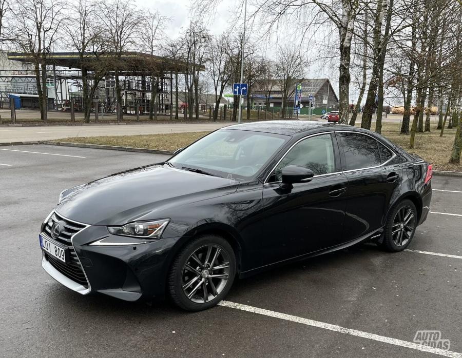 Melns Lexus LS 300h 2017 Marijampole, ar dzinēja tilpumu 2.50 L un nobraukumu 246 tūkst. km par 17500 €, foto 10 vietnē AUTOMOTO.COM.LV