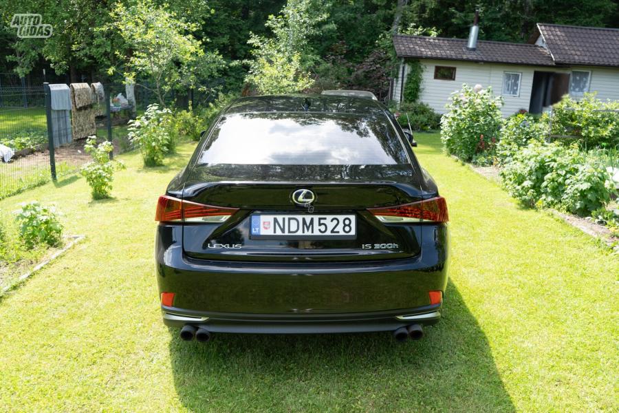 Черный Лексус LS 300h 2017 в Вильнюс, объемом двигателя 2.50 л и пробегом 150 тыс. км за 14900 €, фото 5 на AUTOMOTO.COM.LV