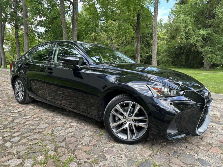 Melns Lexus LS 300h 2018 Kauņa, ar dzinēja tilpumu 2.50 L un nobraukumu 118 tūkst. km par 20500 €, foto 3 vietnē AUTOMOTO.COM.LV