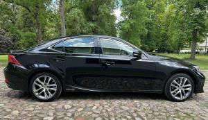 Melns Lexus LS 300h 2018 Kauņa, ar dzinēja tilpumu 2.50 L un nobraukumu 118 tūkst. km par 20500 €, foto 29 vietnē AUTOMOTO.COM.LV