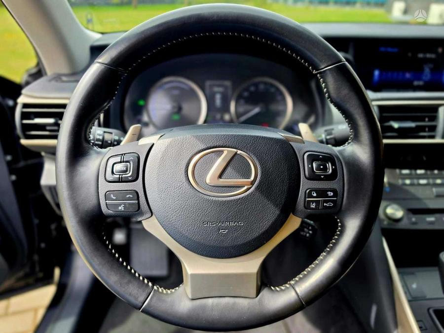 Черный Лексус LS 300h 2020 в Клайпеда, объемом двигателя 2.50 л и пробегом 228 тыс. км за 18800 €, фото 19 на AUTOMOTO.COM.LV