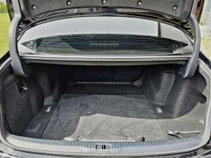 Черный Лексус LS 300h 2020 в Таураге, объемом двигателя 2.50 л и пробегом 228 тыс. км за 18400 €, фото 36 на AUTOMOTO.COM.LV