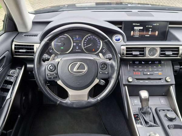 Синий Лексус LS 300h 2015 в Паневежис, объемом двигателя 2.49 л и пробегом 352 тыс. км за 9600 €, фото 10 на AUTOMOTO.COM.LV