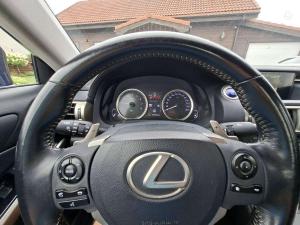 Zils Lexus LS 300h 2015 Panevēža, ar dzinēja tilpumu 2.49 L un nobraukumu 352 tūkst. km par 9600 €, foto 15 vietnē AUTOMOTO.COM.LV
