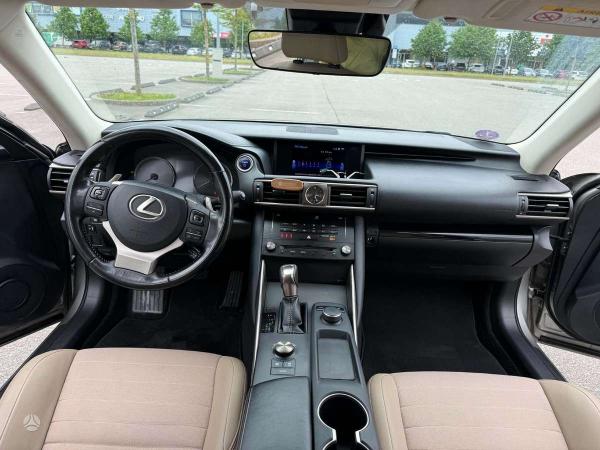 Brūns Lexus LS 300h 2017 Klaipėda, ar dzinēja tilpumu 2.50 L un nobraukumu 185 tūkst. km par 14999 €, foto 7 vietnē AUTOMOTO.COM.LV
