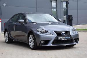 Grey Lexus LS 300h 2013 in Vilnius, with an engine capacity of 2.50 L and mileage of 225 thousand km for 12999 €, photo 5 on AUTOMOTO.COM.LV
