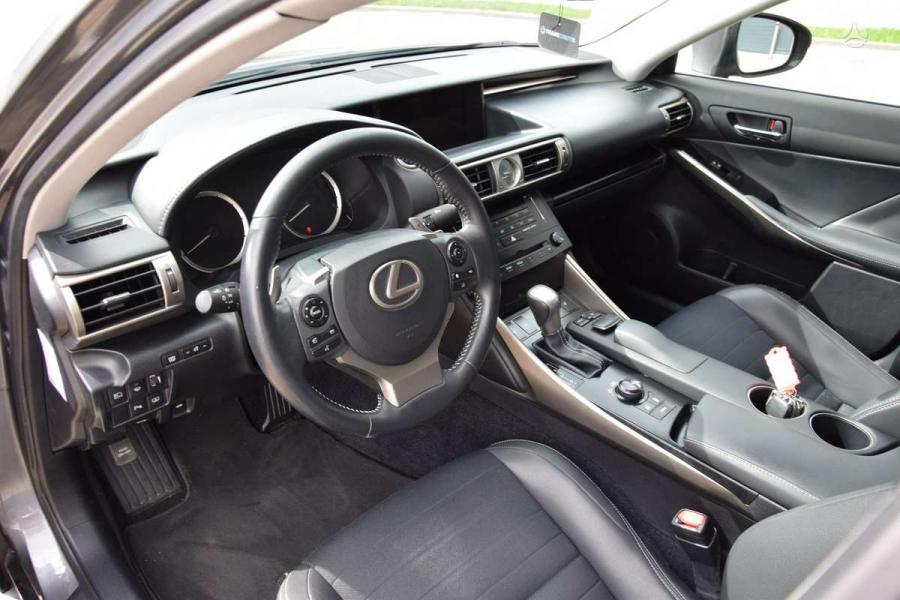 Grey Lexus LS 300h 2013 in Vilnius, with an engine capacity of 2.50 L and mileage of 225 thousand km for 12999 €, photo 17 on AUTOMOTO.COM.LV