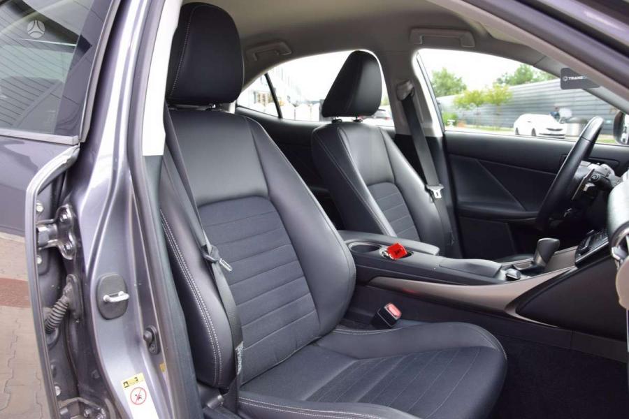 Grey Lexus LS 300h 2013 in Vilnius, with an engine capacity of 2.50 L and mileage of 225 thousand km for 12999 €, photo 21 on AUTOMOTO.COM.LV