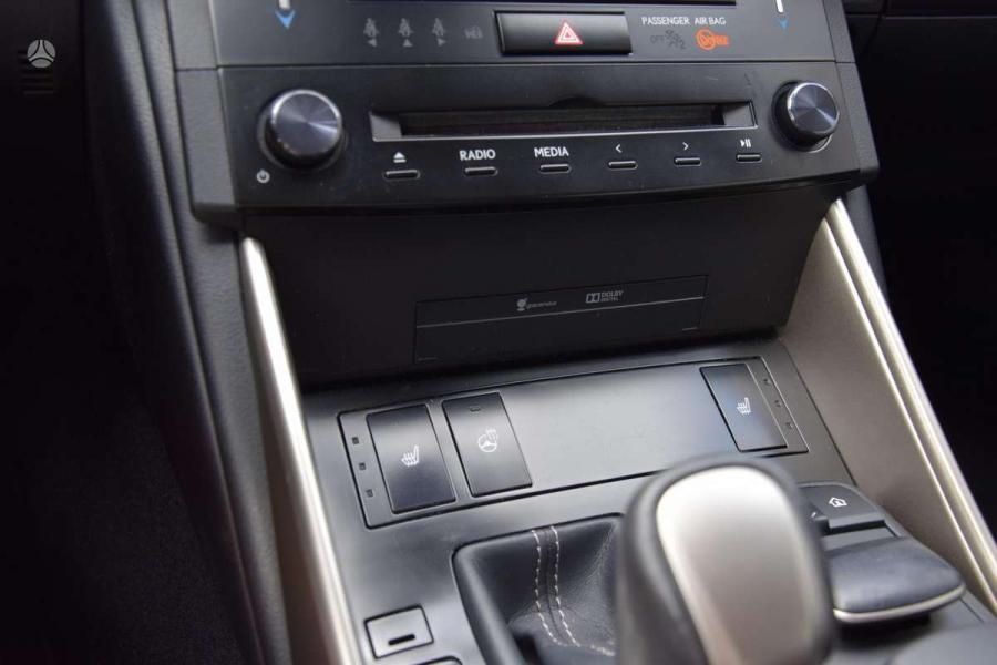 Grey Lexus LS 300h 2013 in Vilnius, with an engine capacity of 2.50 L and mileage of 225 thousand km for 12999 €, photo 29 on AUTOMOTO.COM.LV
