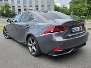 Grey Lexus LS 300h 2013 in Vilnius, with an engine capacity of 2.49 L and mileage of 241 thousand km for 14500 €, photo 5 on AUTOMOTO.COM.LV