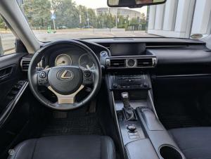 Серый Лексус LS 300h 2014 в Вильнюс, объемом двигателя 2.49 л и пробегом 270 тыс. км за 12000 €, фото 7 на AUTOMOTO.COM.LV
