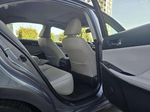Pelēks Lexus LS 300h 2015 Viļņa, ar dzinēja tilpumu 2.49 L un nobraukumu 223 tūkst. km par 14850 €, foto 38 vietnē AUTOMOTO.COM.LV