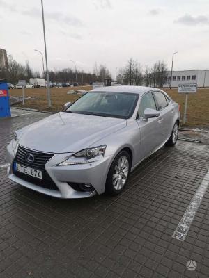 Pelēks Lexus LS 300h 2016 Viļņa, ar dzinēja tilpumu 2.49 L un nobraukumu 190 tūkst. km par 14400 €, foto  vietnē AUTOMOTO.COM.LV