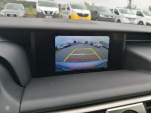 Pelēks Lexus LS 300h 2018 Tauragė, ar dzinēja tilpumu 2.50 L un nobraukumu 162 tūkst. km par 17500 €, foto 13 vietnē AUTOMOTO.COM.LV