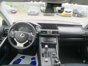 Pelēks Lexus LS 300h 2018 Tauragė, ar dzinēja tilpumu 2.50 L un nobraukumu 162 tūkst. km par 17500 €, foto 14 vietnē AUTOMOTO.COM.LV