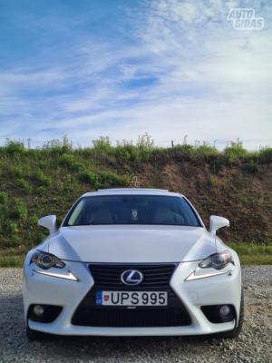 Lexus LS 300h 2013 Viļņa, ar dzinēja tilpumu 2.50 L un nobraukumu 284 tūkst. km par 11999 €, foto  vietnē AUTOMOTO.COM.LV