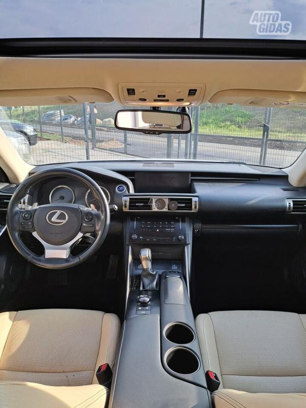 Лексус LS 300h 2013 в Вильнюс, объемом двигателя 2.50 л и пробегом 284 тыс. км за 11999 €, фото 8 на AUTOMOTO.COM.LV