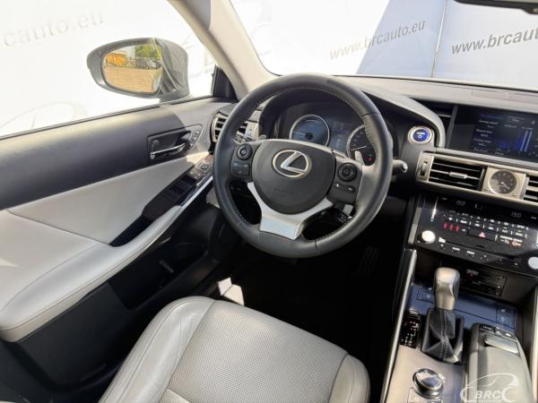 Lexus LS 300h 2014 Klaipėda, ar dzinēja tilpumu 2.49 L un nobraukumu 138 tūkst. km par 15900 €, foto 4 vietnē AUTOMOTO.COM.LV