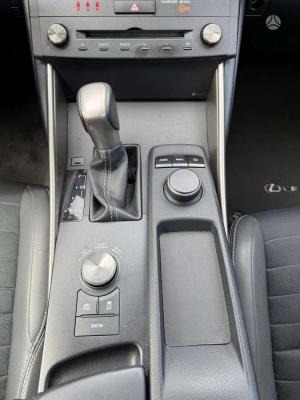 Lexus LS 300h 2015 in Vilnius, with an engine capacity of 2.49 L and mileage of 236 thousand km for 14666 €, photo 16 on AUTOMOTO.COM.LV