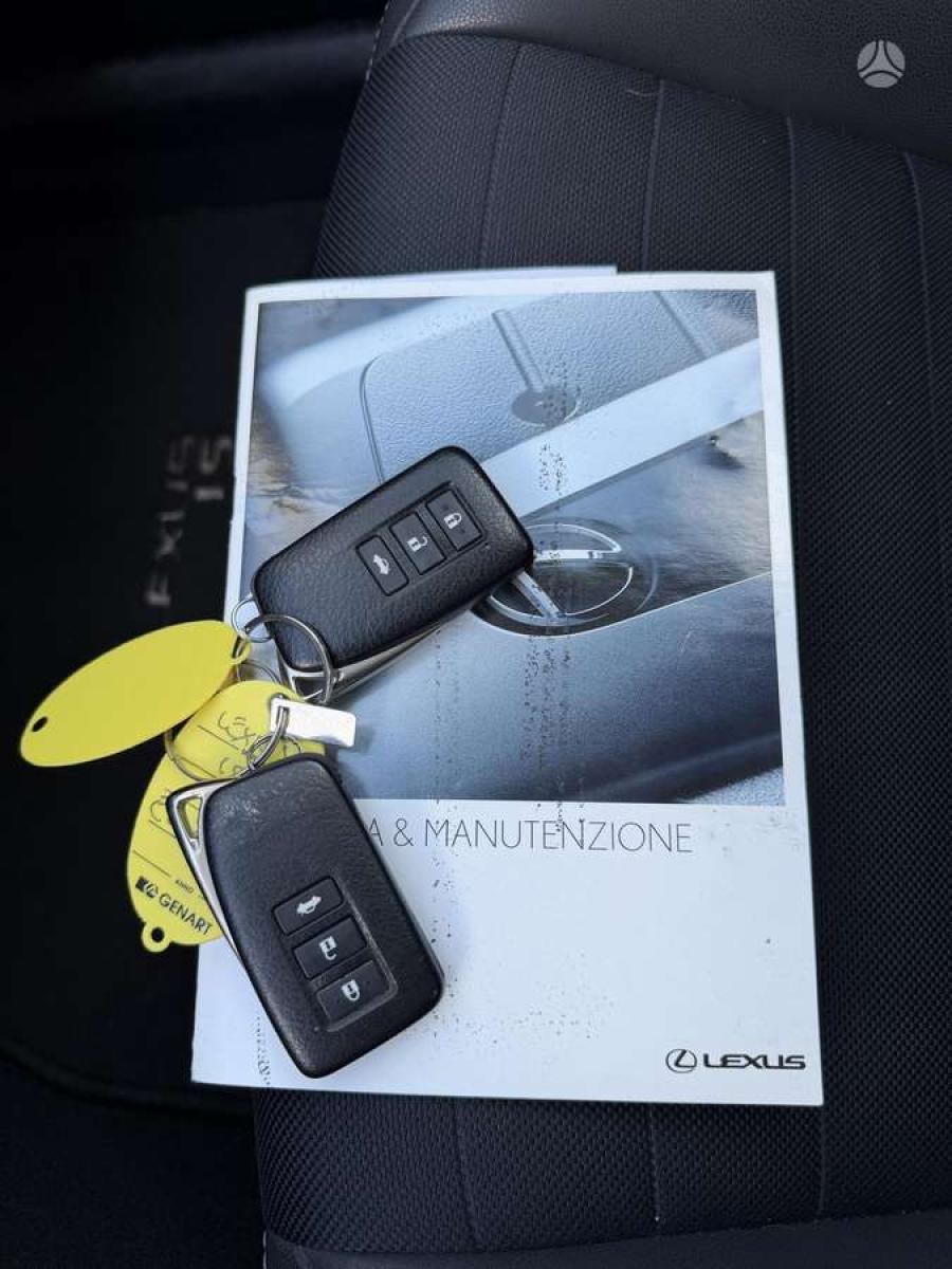 Lexus LS 300h 2015 in Vilnius, with an engine capacity of 2.49 L and mileage of 236 thousand km for 14666 €, photo 20 on AUTOMOTO.COM.LV