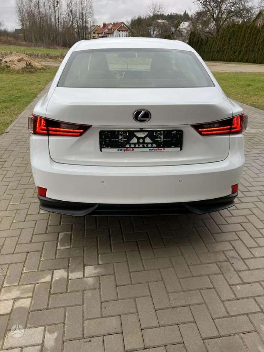 Balts Lexus LS 300h 2013 Alīta, ar dzinēja tilpumu 2.50 L un nobraukumu 238 tūkst. km par 13790 €, foto 6 vietnē AUTOMOTO.COM.LV