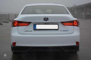 Balts Lexus LS 300h 2013 Viļņa, ar dzinēja tilpumu 2.50 L un nobraukumu 171 tūkst. km par 13500 €, foto 18 vietnē AUTOMOTO.COM.LV