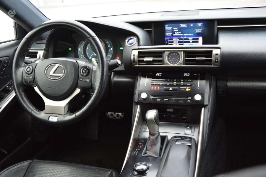 Balts Lexus LS 300h 2013 Viļņa, ar dzinēja tilpumu 2.50 L un nobraukumu 171 tūkst. km par 13500 €, foto 19 vietnē AUTOMOTO.COM.LV
