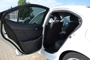 Balts Lexus LS 300h 2013 Viļņa, ar dzinēja tilpumu 2.49 L un nobraukumu 261 tūkst. km par 14000 €, foto 23 vietnē AUTOMOTO.COM.LV