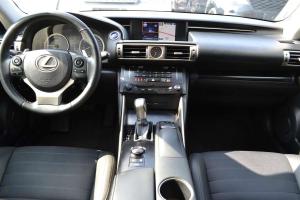 Balts Lexus LS 300h 2013 Viļņa, ar dzinēja tilpumu 2.49 L un nobraukumu 261 tūkst. km par 14000 €, foto 29 vietnē AUTOMOTO.COM.LV