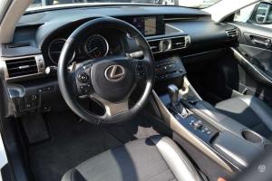 Balts Lexus LS 300h 2013 Viļņa, ar dzinēja tilpumu 2.49 L un nobraukumu 261 tūkst. km par 14000 €, foto 34 vietnē AUTOMOTO.COM.LV