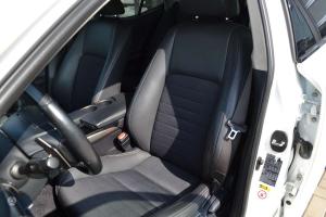 Balts Lexus LS 300h 2013 Viļņa, ar dzinēja tilpumu 2.49 L un nobraukumu 261 tūkst. km par 14000 €, foto 36 vietnē AUTOMOTO.COM.LV