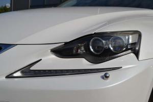Balts Lexus LS 300h 2013 Viļņa, ar dzinēja tilpumu 2.49 L un nobraukumu 261 tūkst. km par 14000 €, foto 38 vietnē AUTOMOTO.COM.LV
