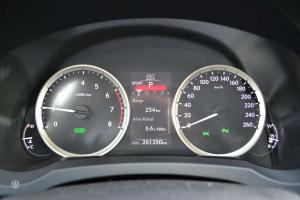 Balts Lexus LS 300h 2013 Viļņa, ar dzinēja tilpumu 2.49 L un nobraukumu 261 tūkst. km par 14000 €, foto 43 vietnē AUTOMOTO.COM.LV